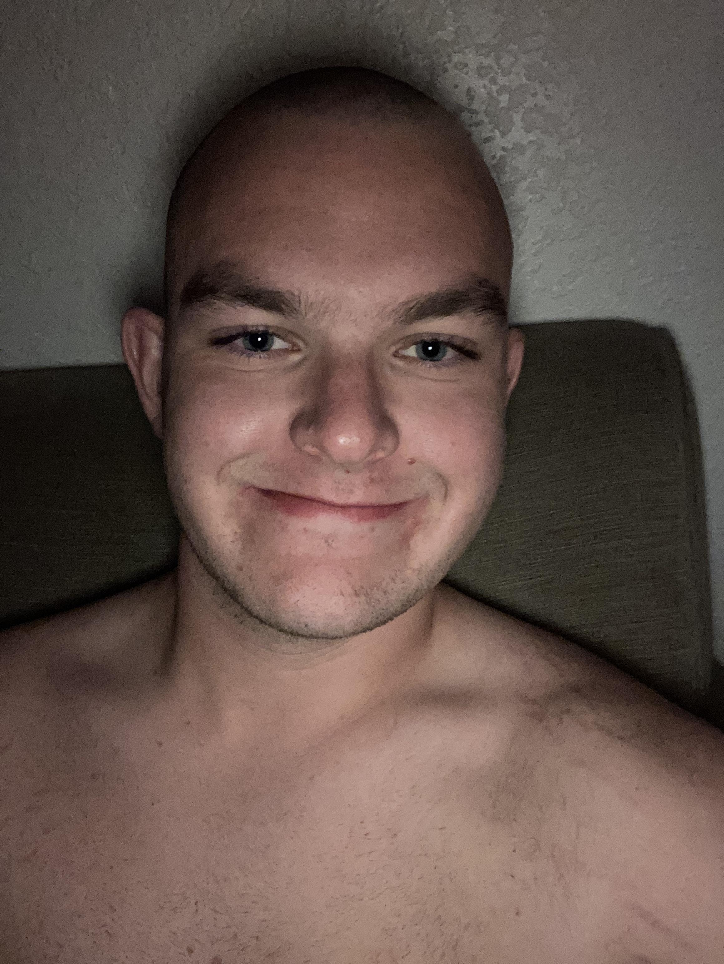 Should I grow my hair? | Scrolller