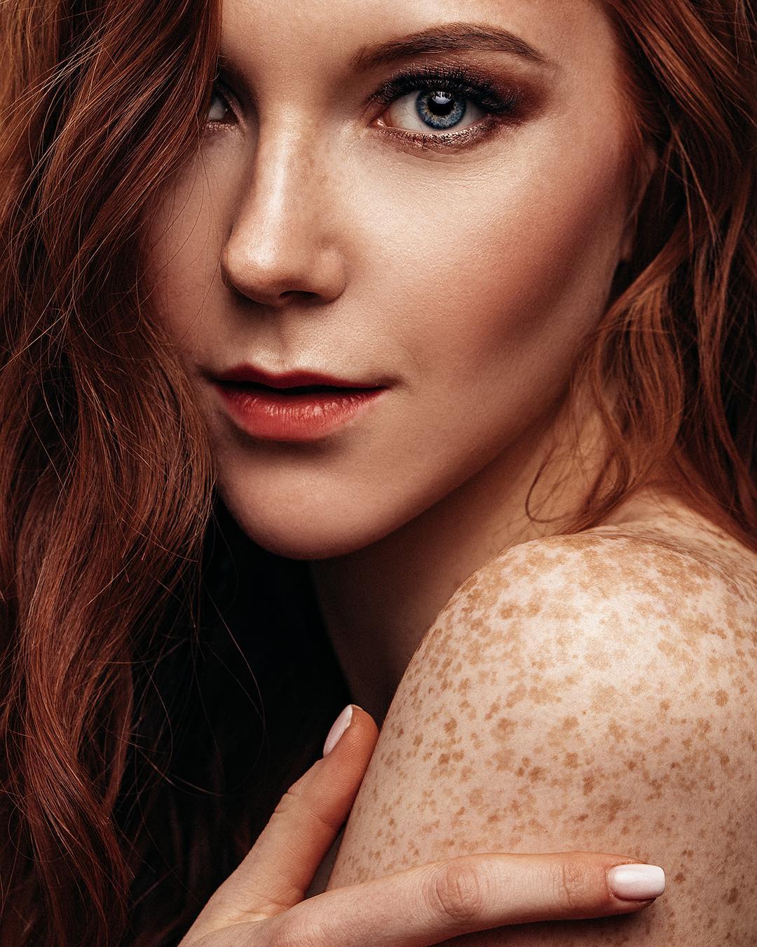 Shoulder Freckles | Scrolller