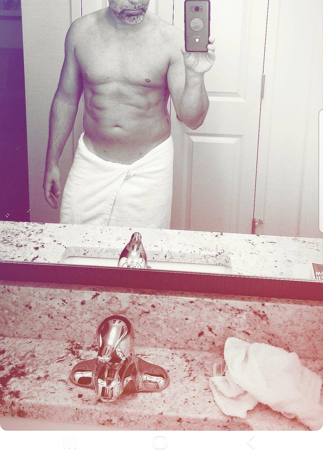 Shower, 40s | Scrolller