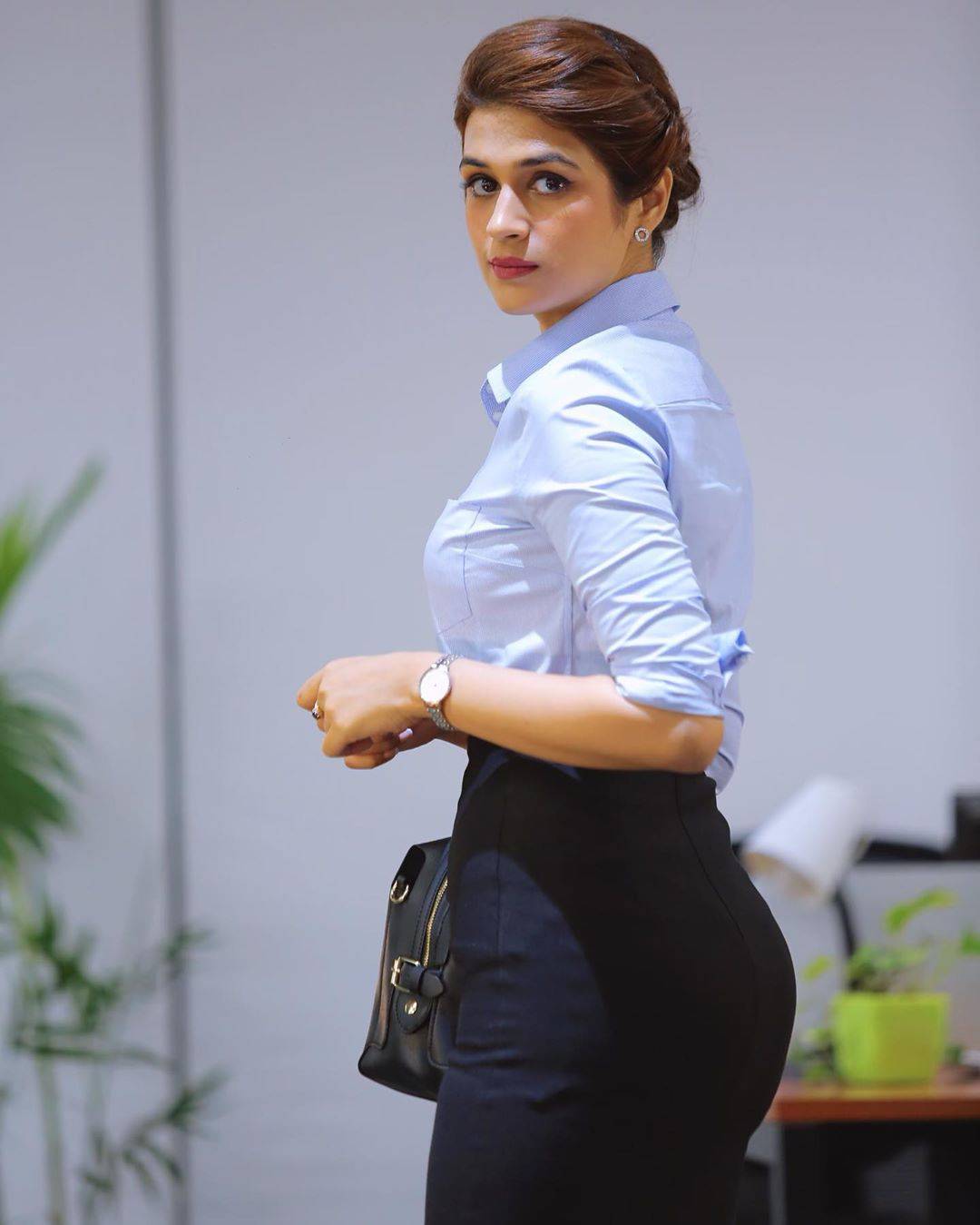Shraddha Das | Scrolller