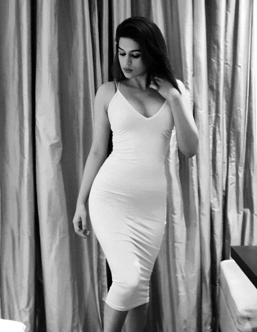 Shraddha Das | Scrolller