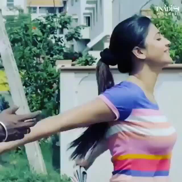 Shruti Hassan | Scrolller