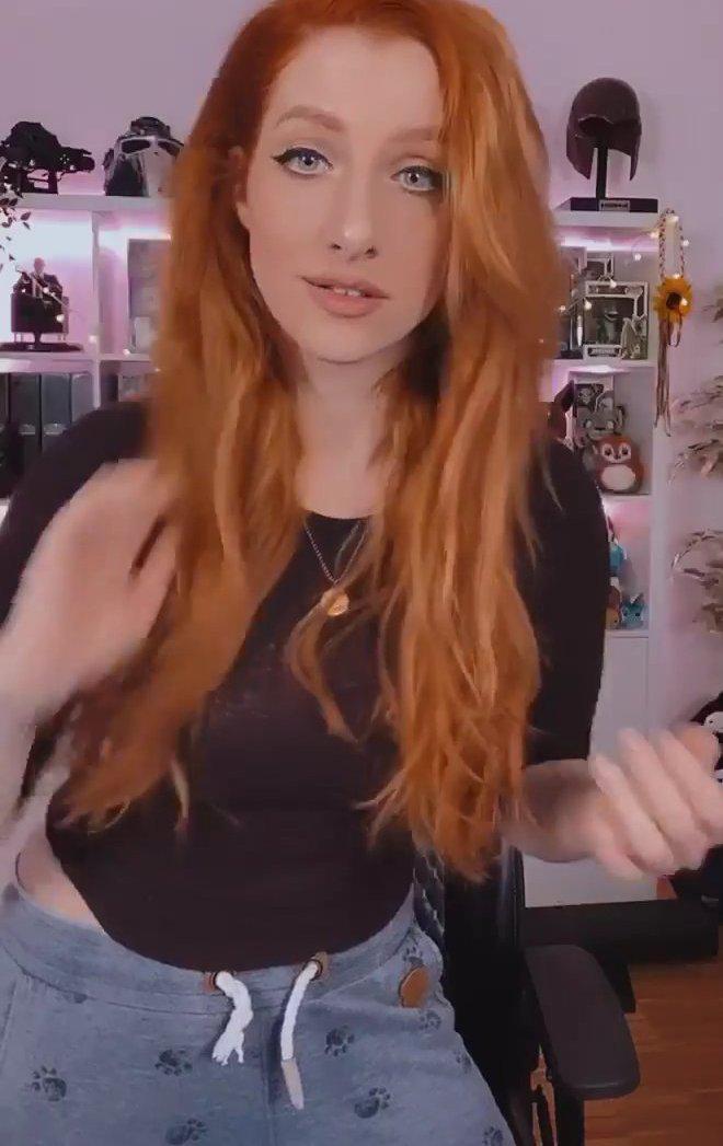 Sie ist ein Traum! | Scrolller