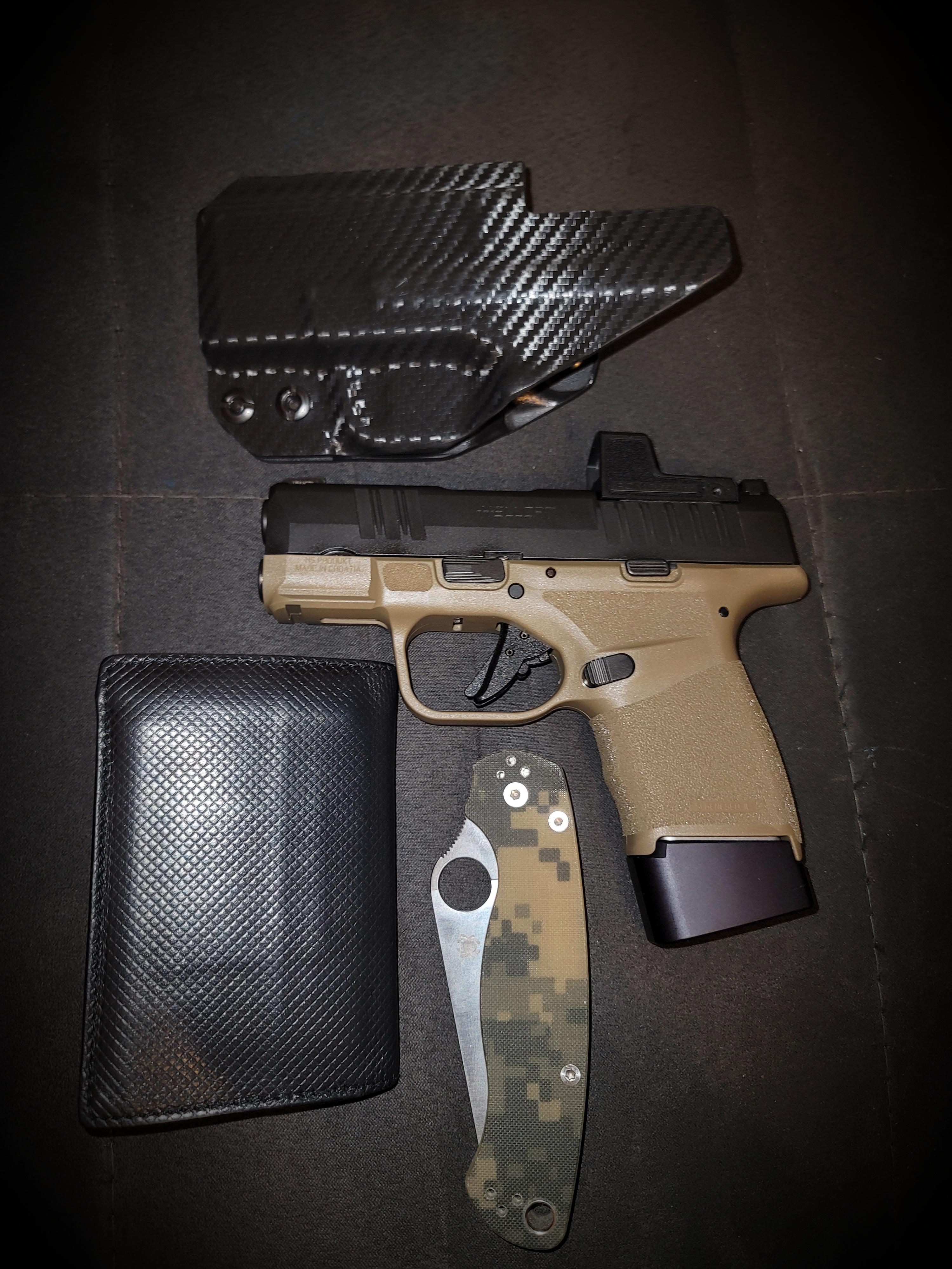 Simple carry | Scrolller