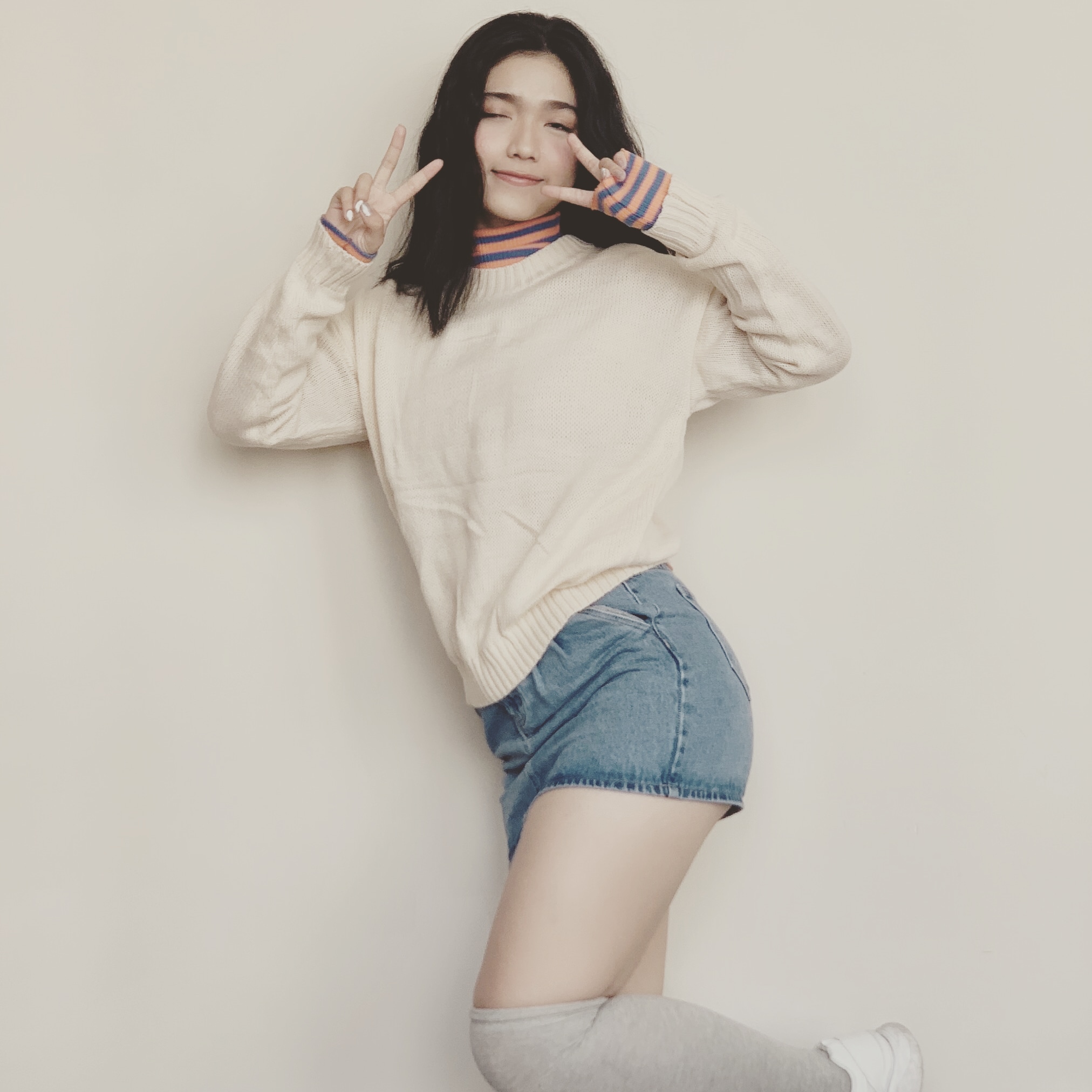 Simple outfit SFW typical Vietnamese | Scrolller