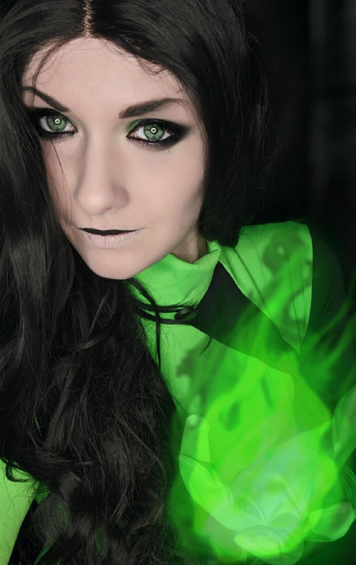 Simple Shego Cosplay | Scrolller