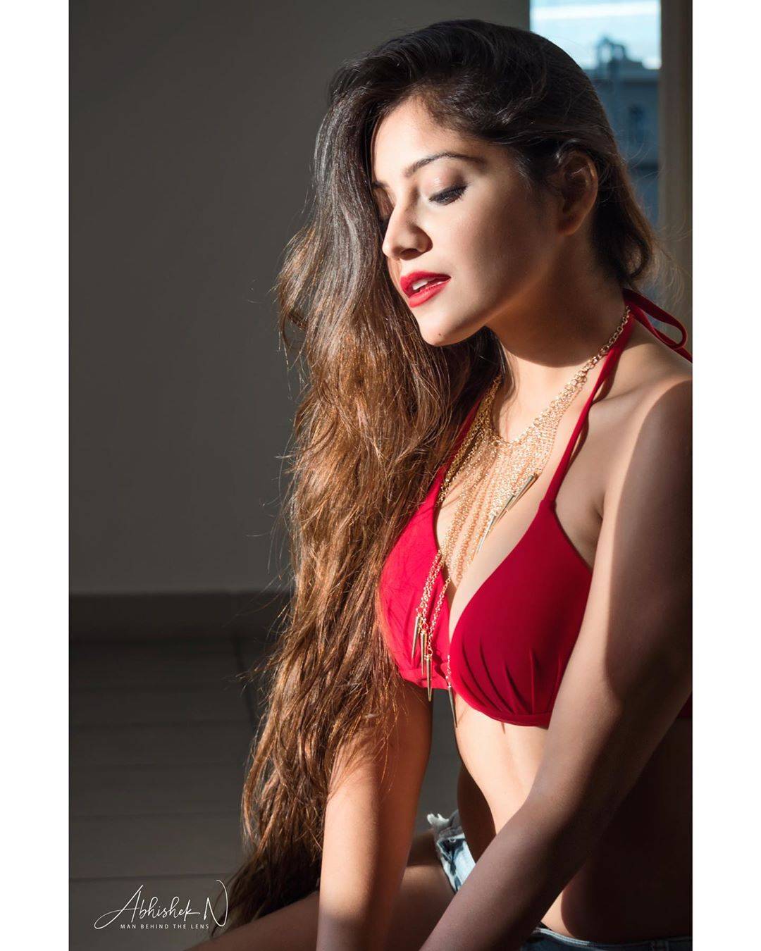 Simran Kaur | Scrolller