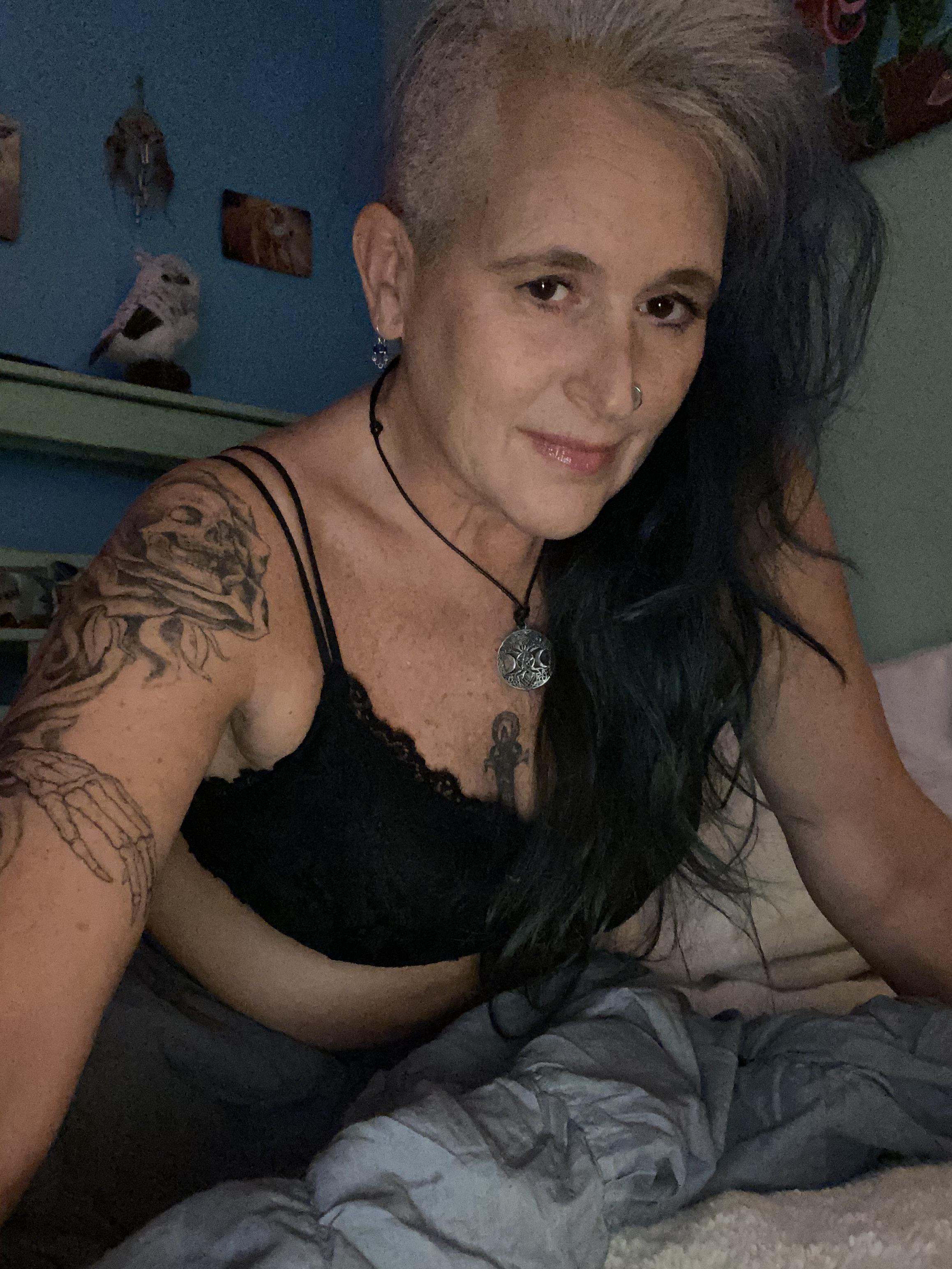 Sinful Sunday who wants to commit all sorts of sins 😈 | Scrolller