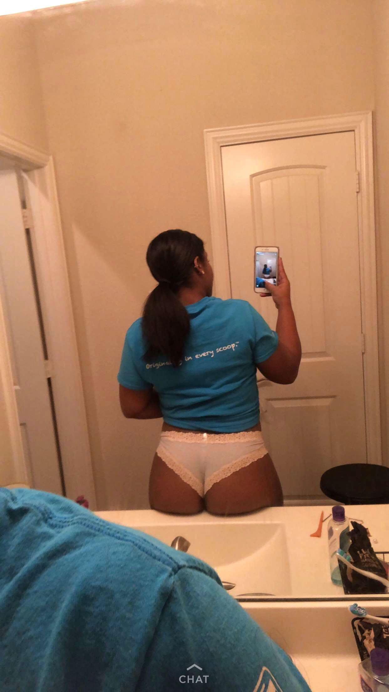 Sink booty | Scrolller