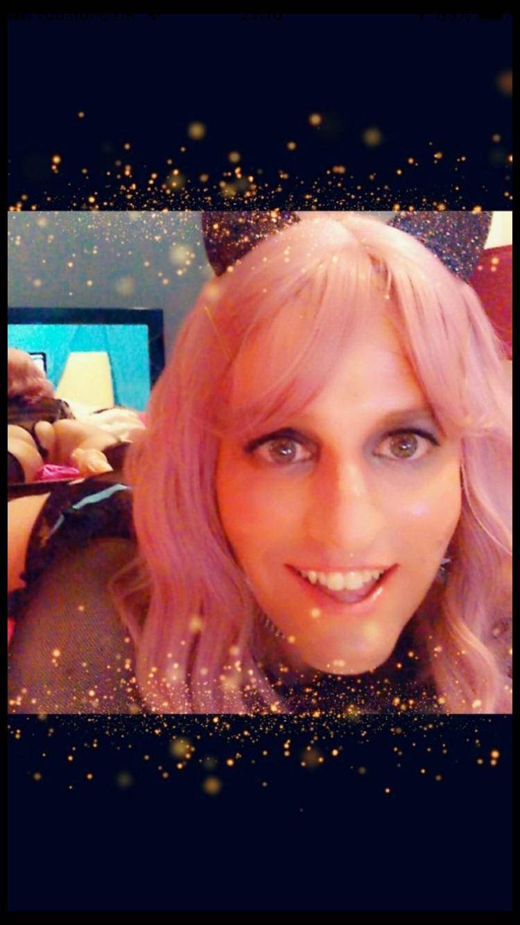 Sissy exposure 😈 | Scrolller