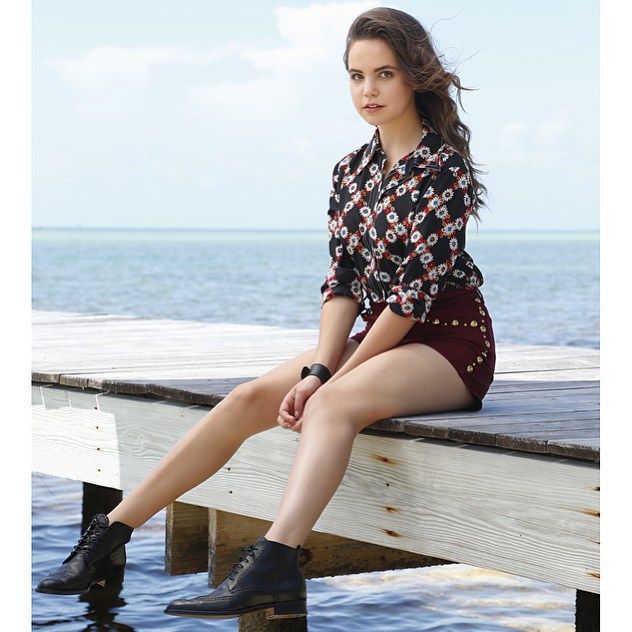 Sitting on the dock of the bay | Scrolller