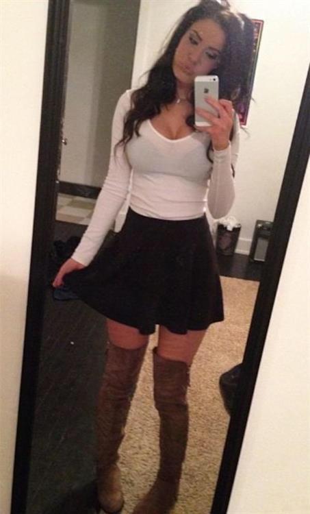 Skirt Scrolller