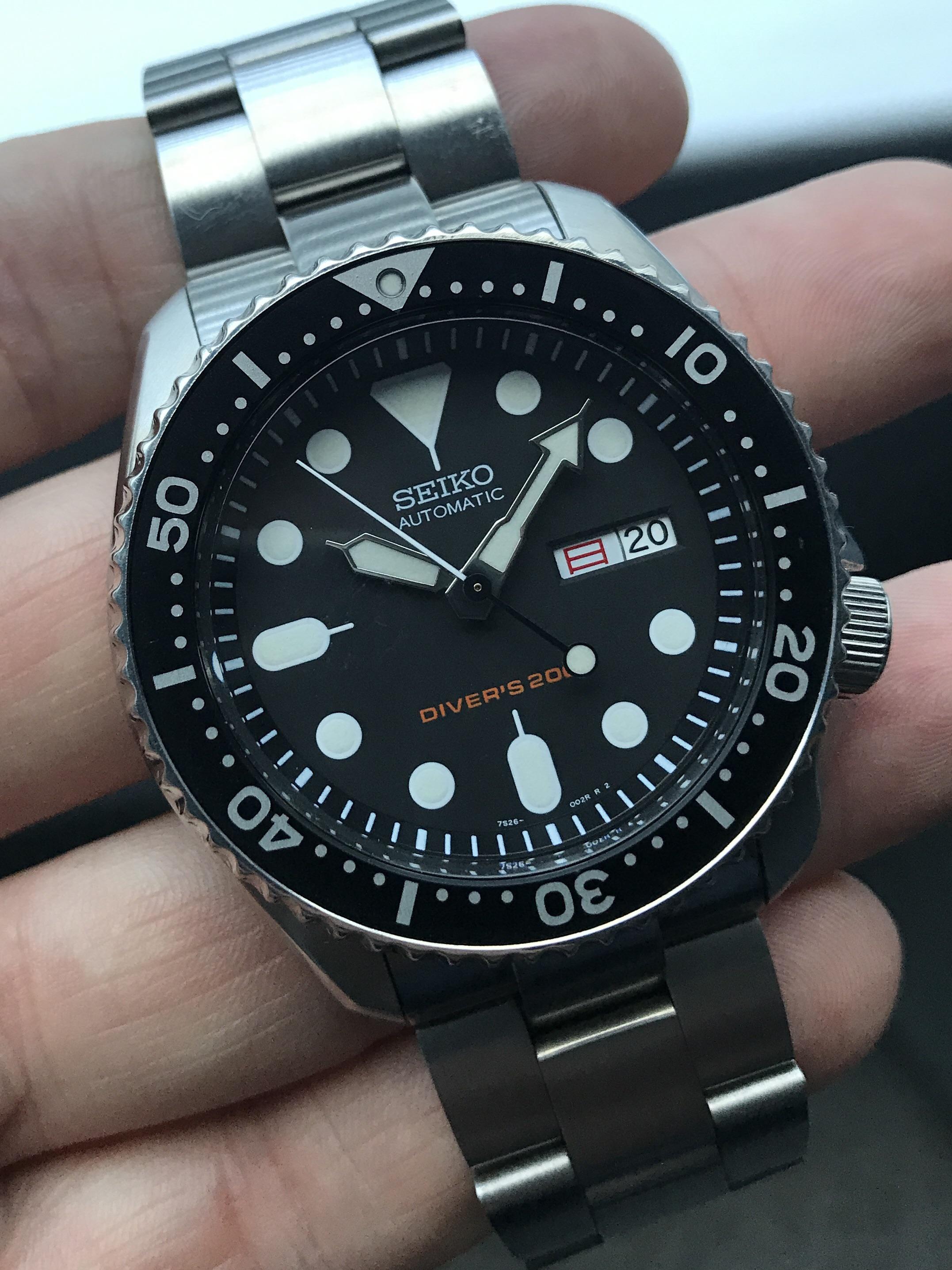 [SKX007] subtle mod. Upgraded NH36 movement with Kanji Day wheel and S signed crown. On a ...