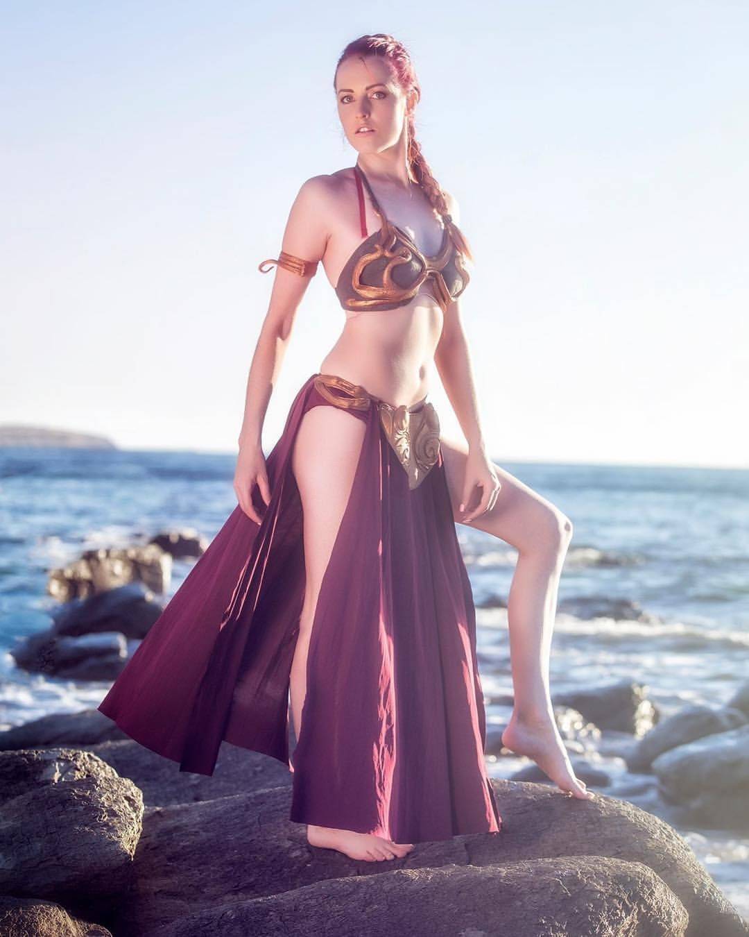 Slave Leia by the sea | Scrolller