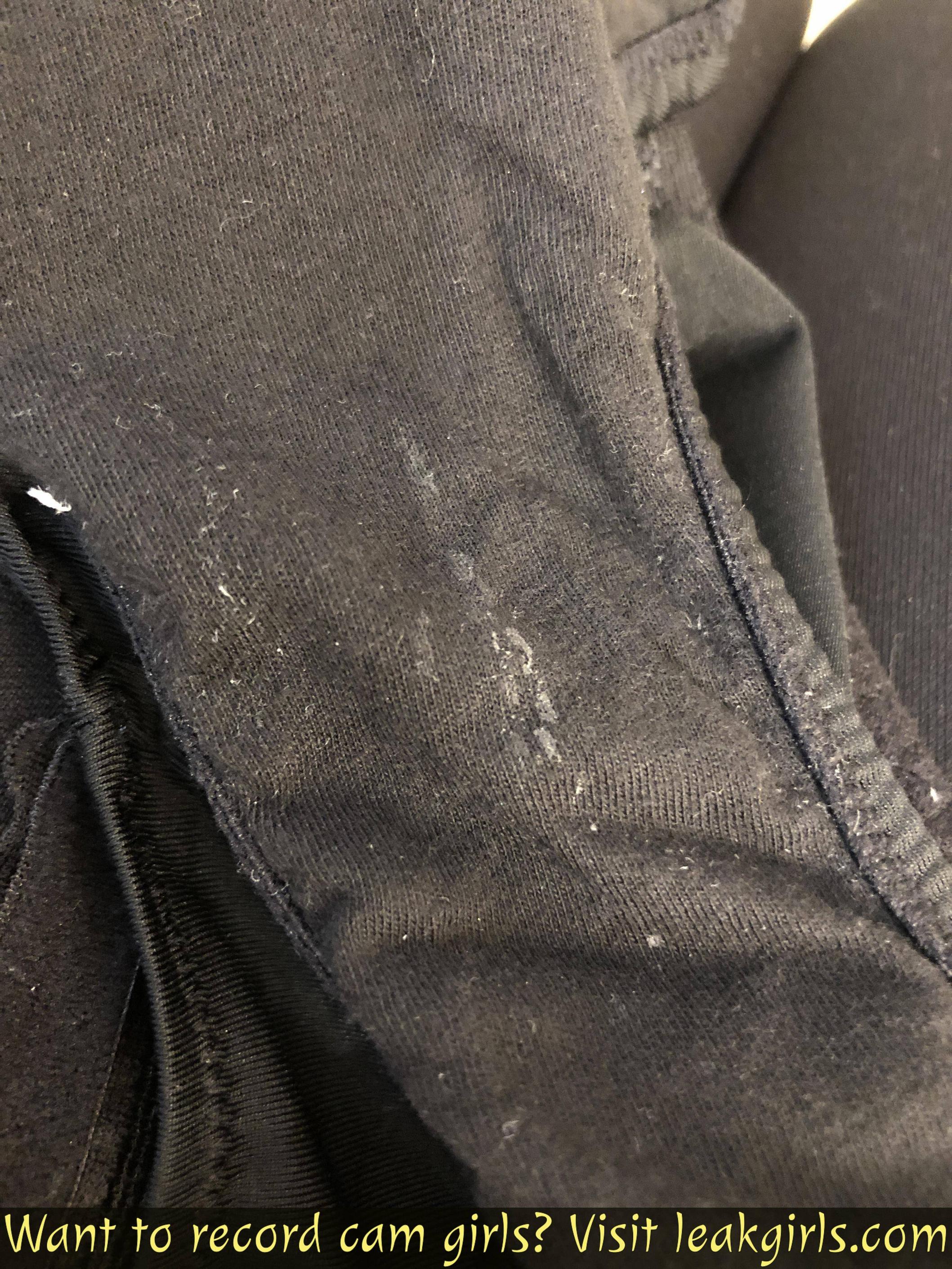 Slight discharge from hot milf | Scrolller