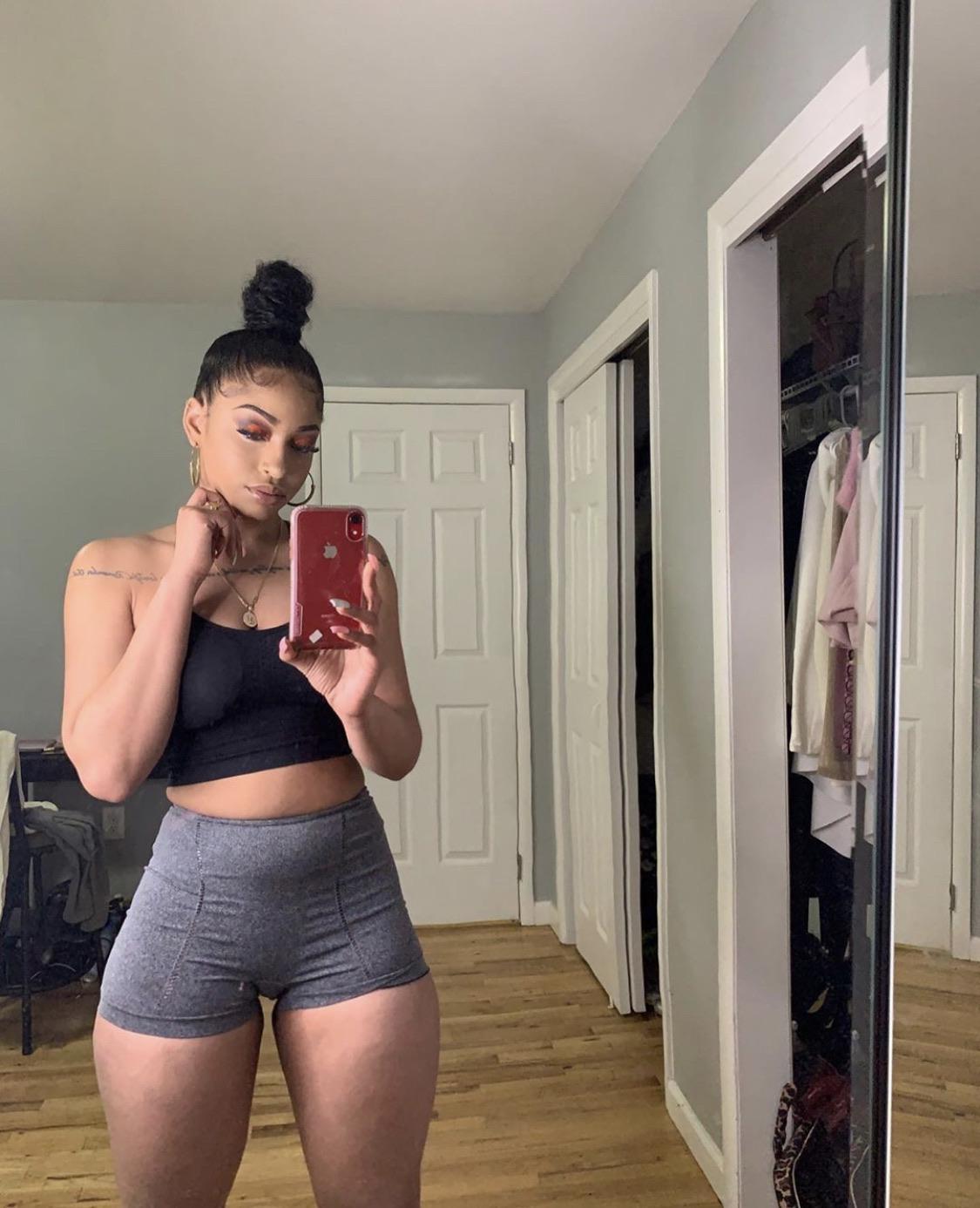 Slim ting | Scrolller