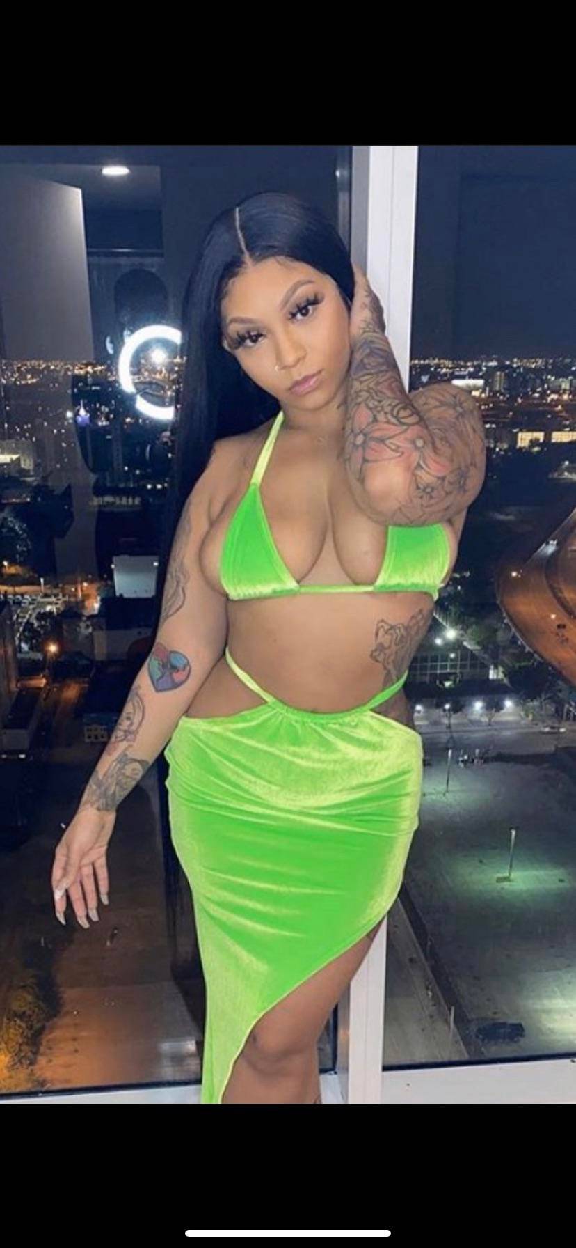 💚 slime | Scrolller