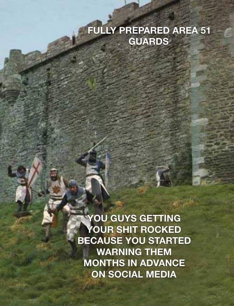 Sloppy work, kids. 🤷🏼‍♂️ | Scrolller