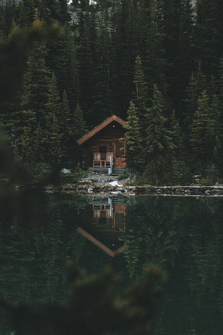 Small cabin by a lake [900 × 1350] | Scrolller