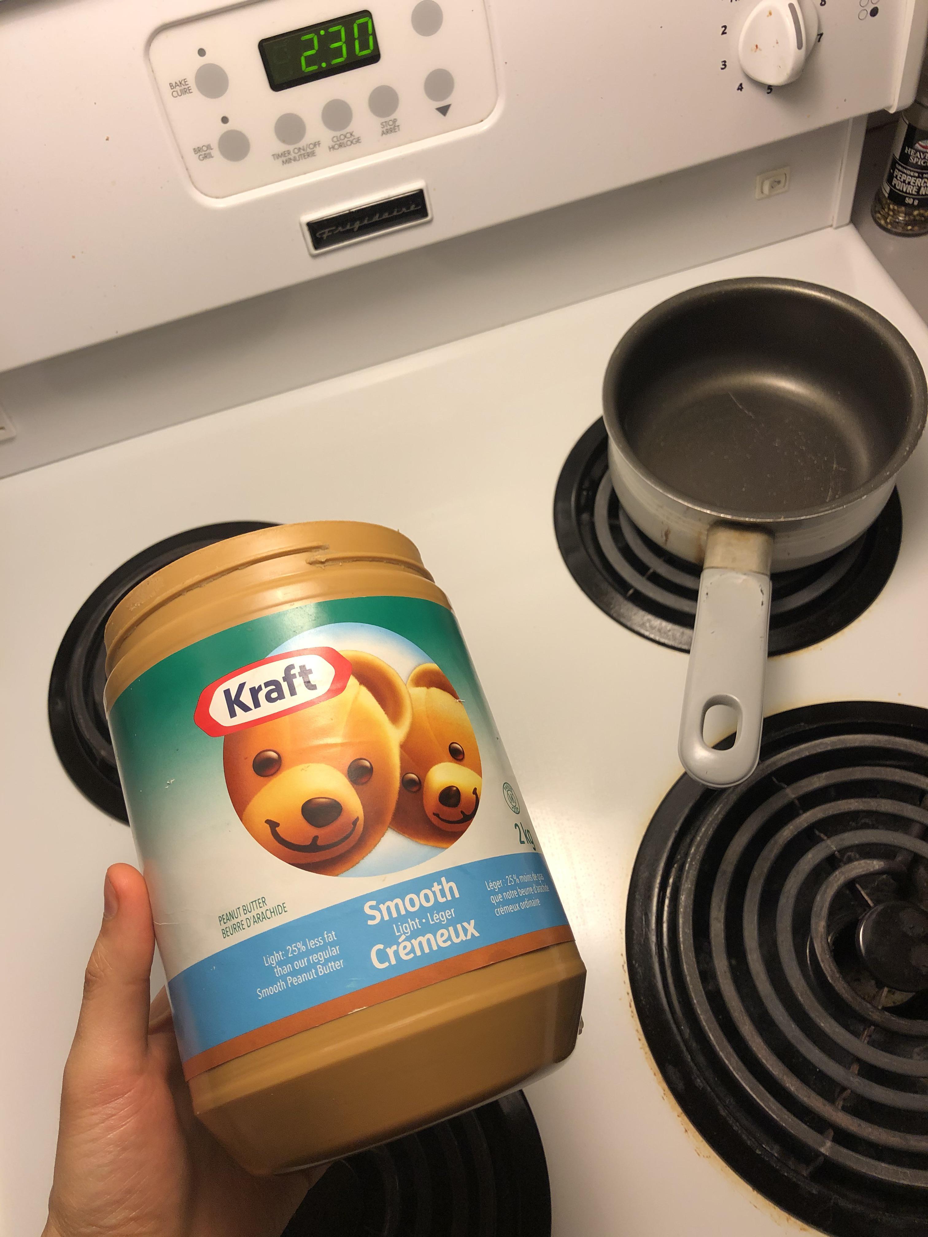 Smelling my gf’s peanut butter at 2:30am | Scrolller