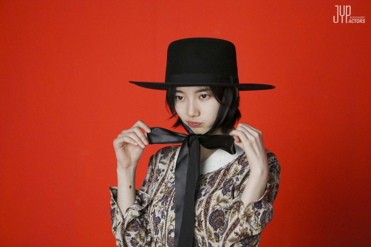 Smirk : Daily Suzy #9 | Scrolller