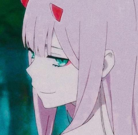 Smug zero two | Scrolller