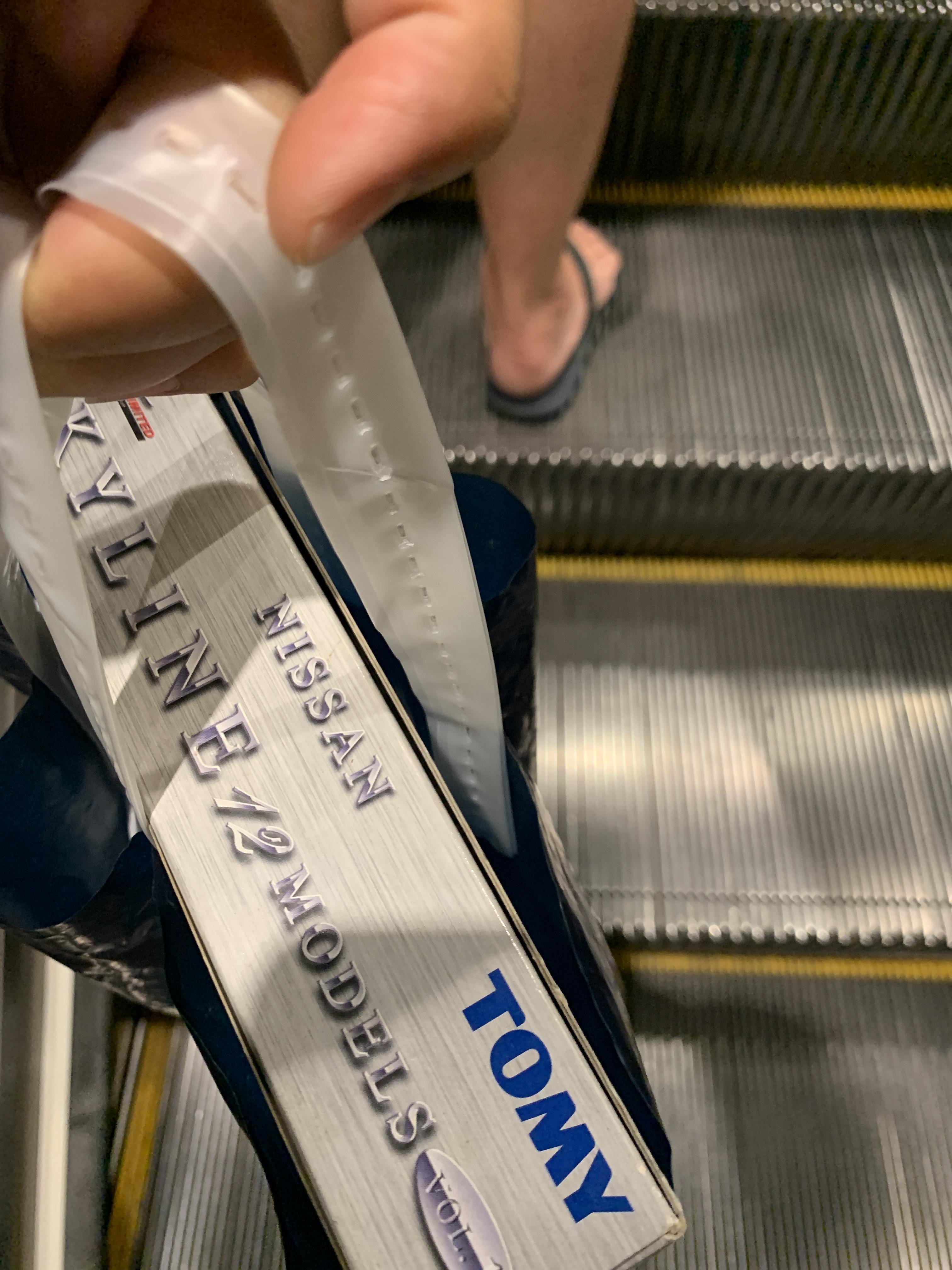 Sneak peek! | Scrolller