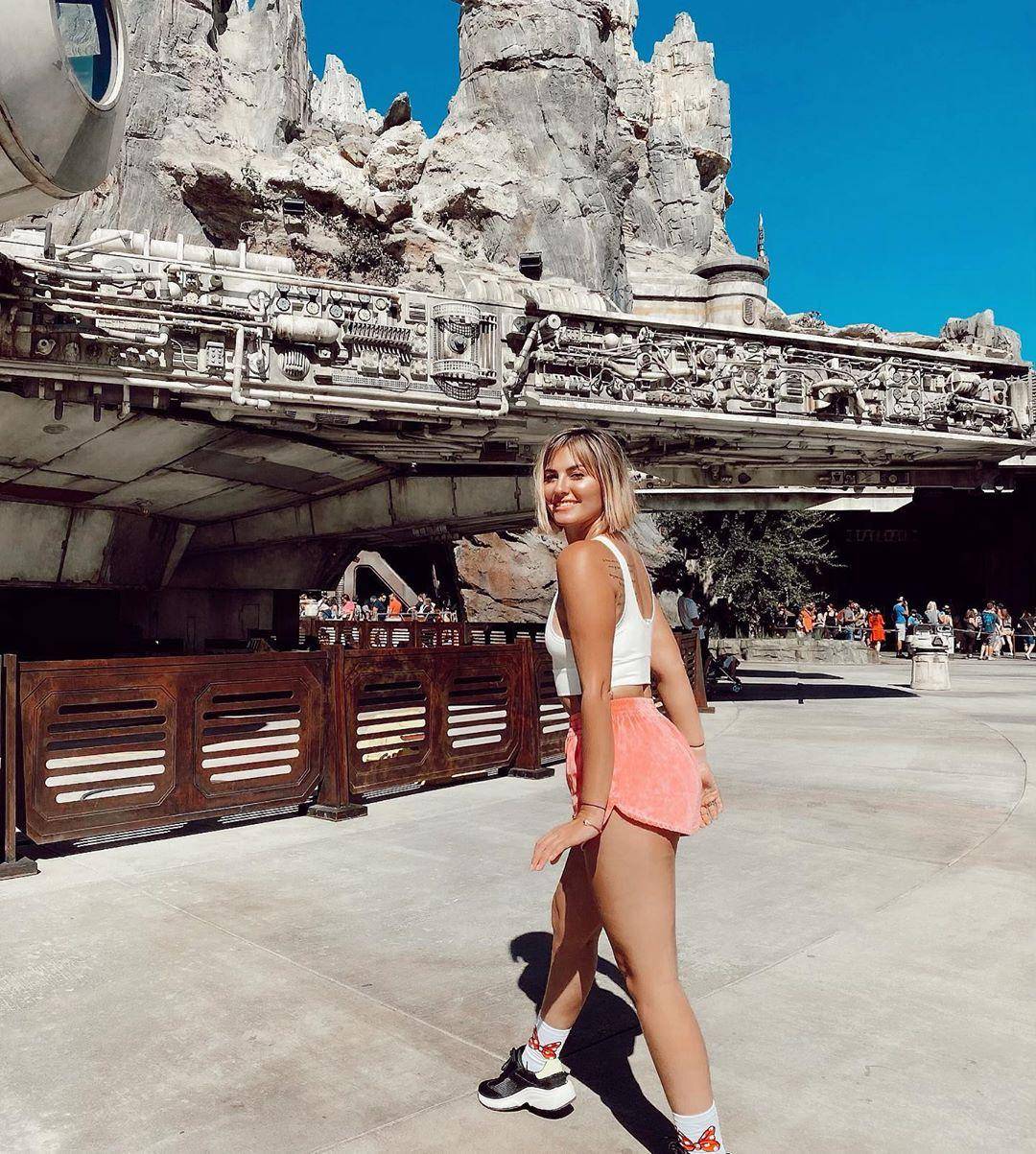 Sneaking onto the Millennium Falcon | Scrolller