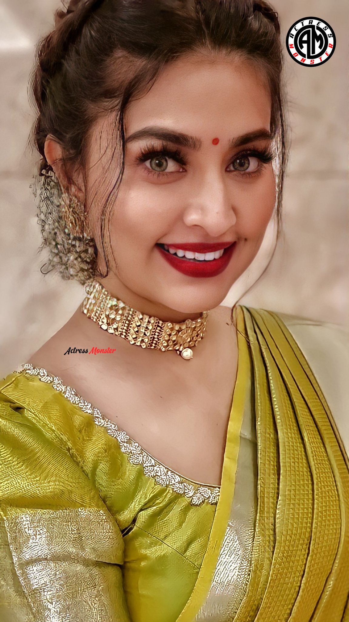 Sneha Aunty Scrolller