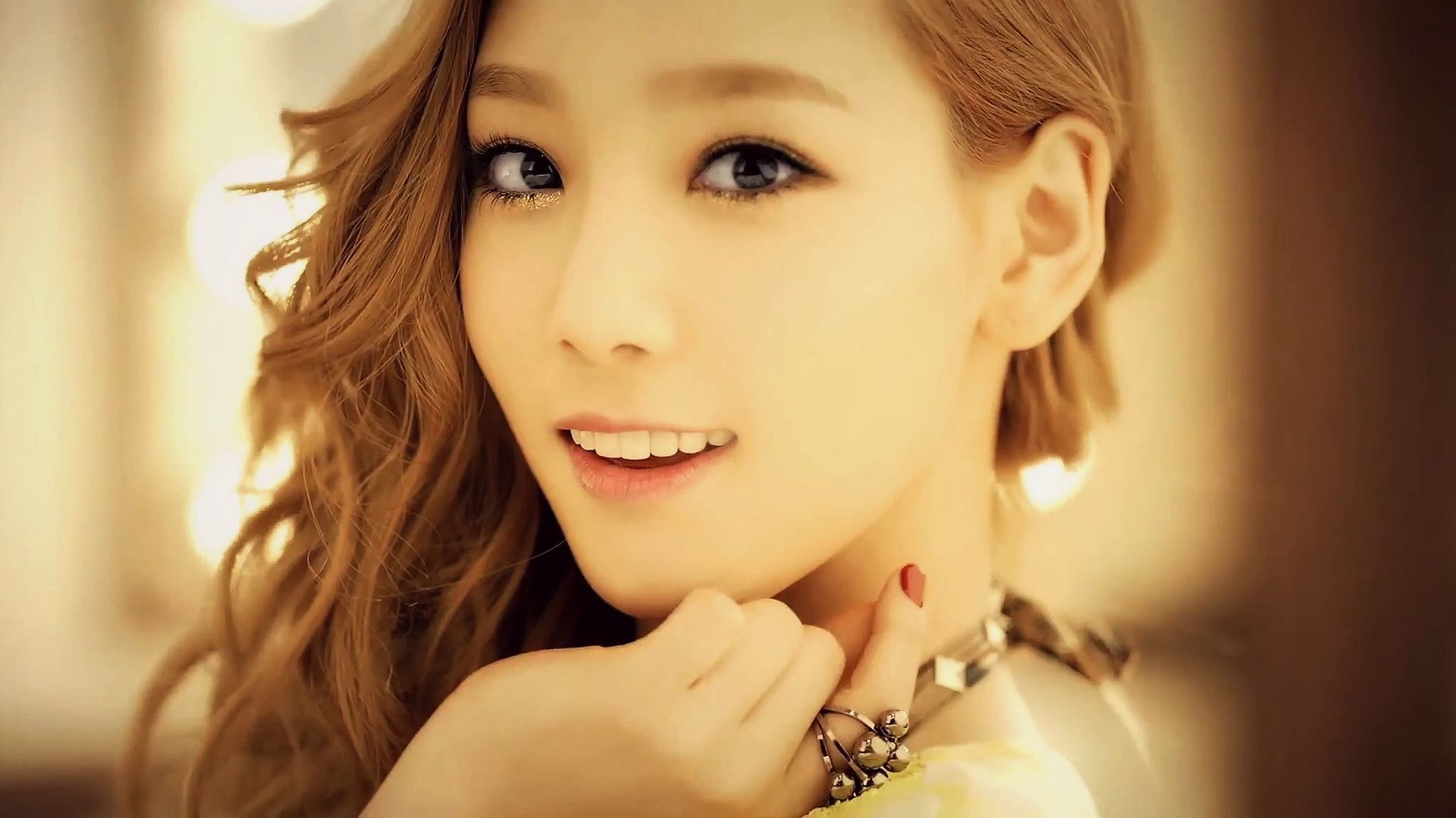 SNSD Tae-yeon | Scrolller