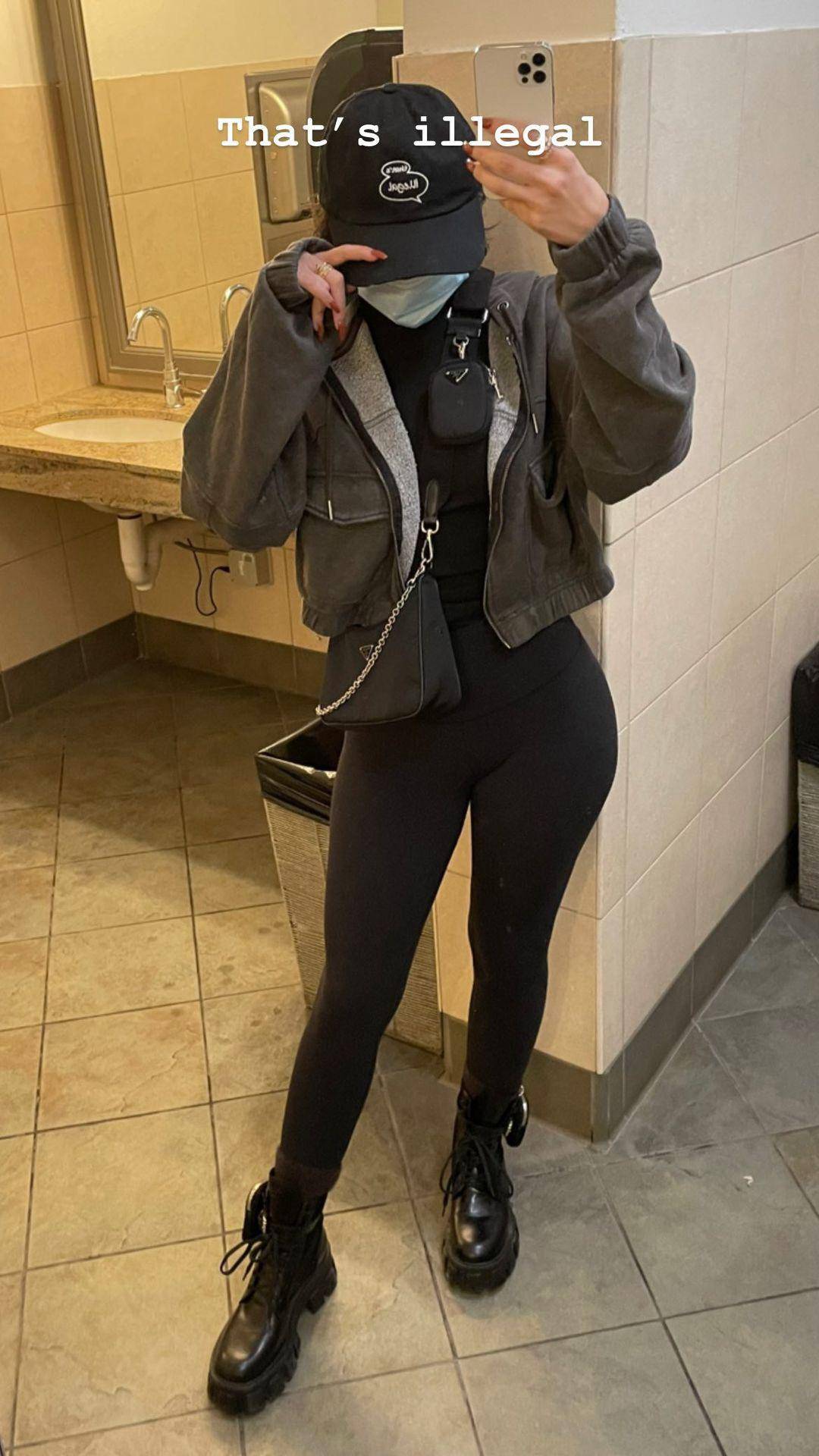 So damn thicc | Scrolller