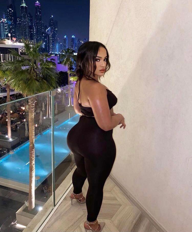 Chav with a huge ass | Scrolller