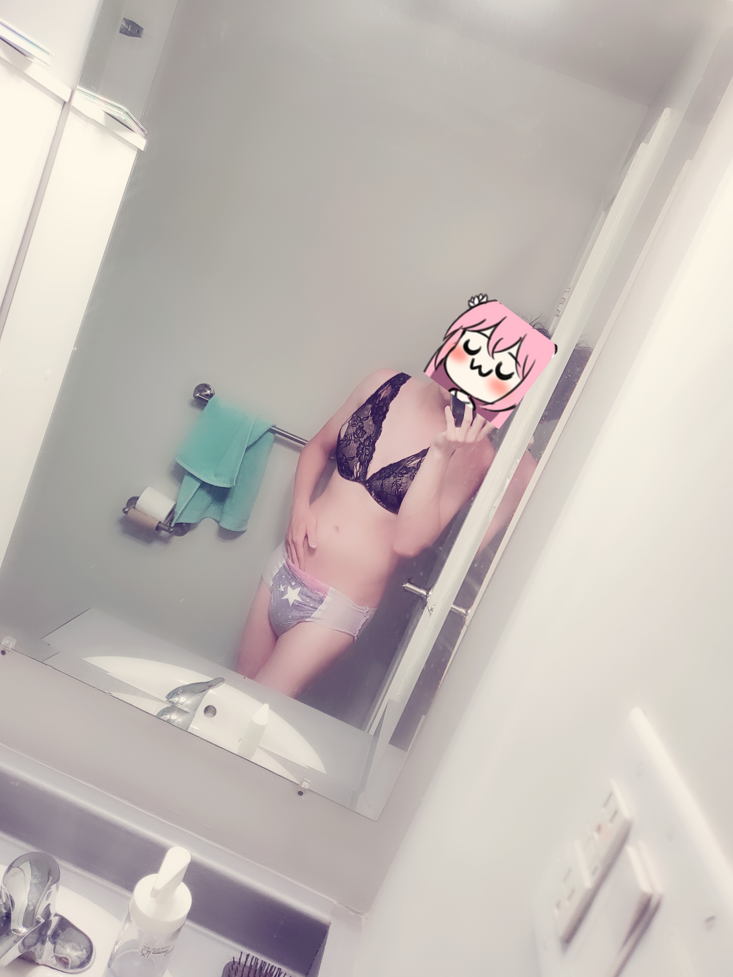 Soggy soaked selfie 💖 | Scrolller
