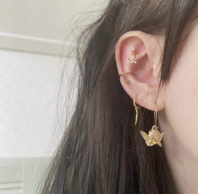 some of my gold earrings! | Scrolller