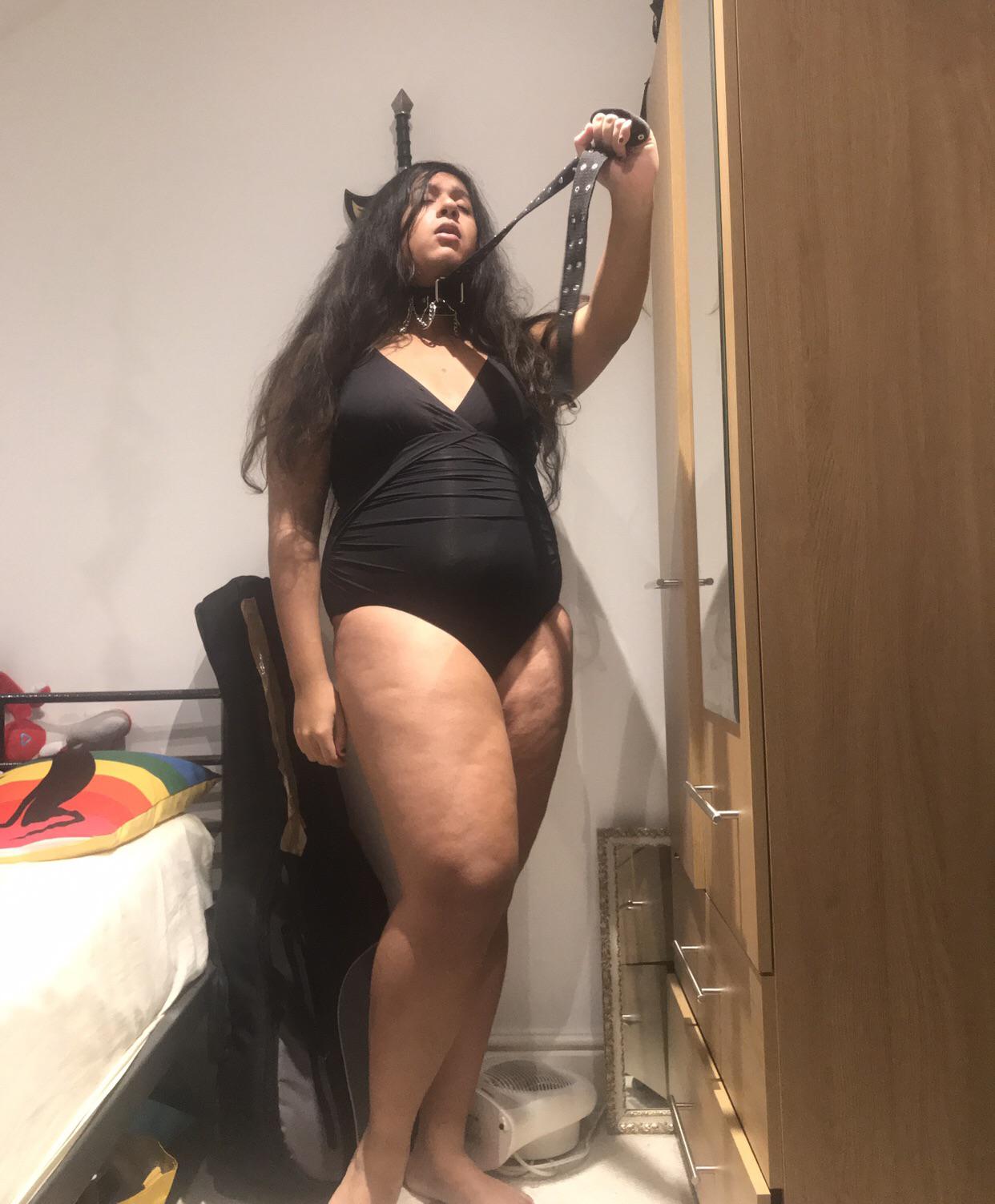 Somebody choke me | Scrolller