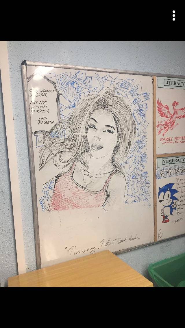 Someone in my school drew this on the whiteboard | Scrolller