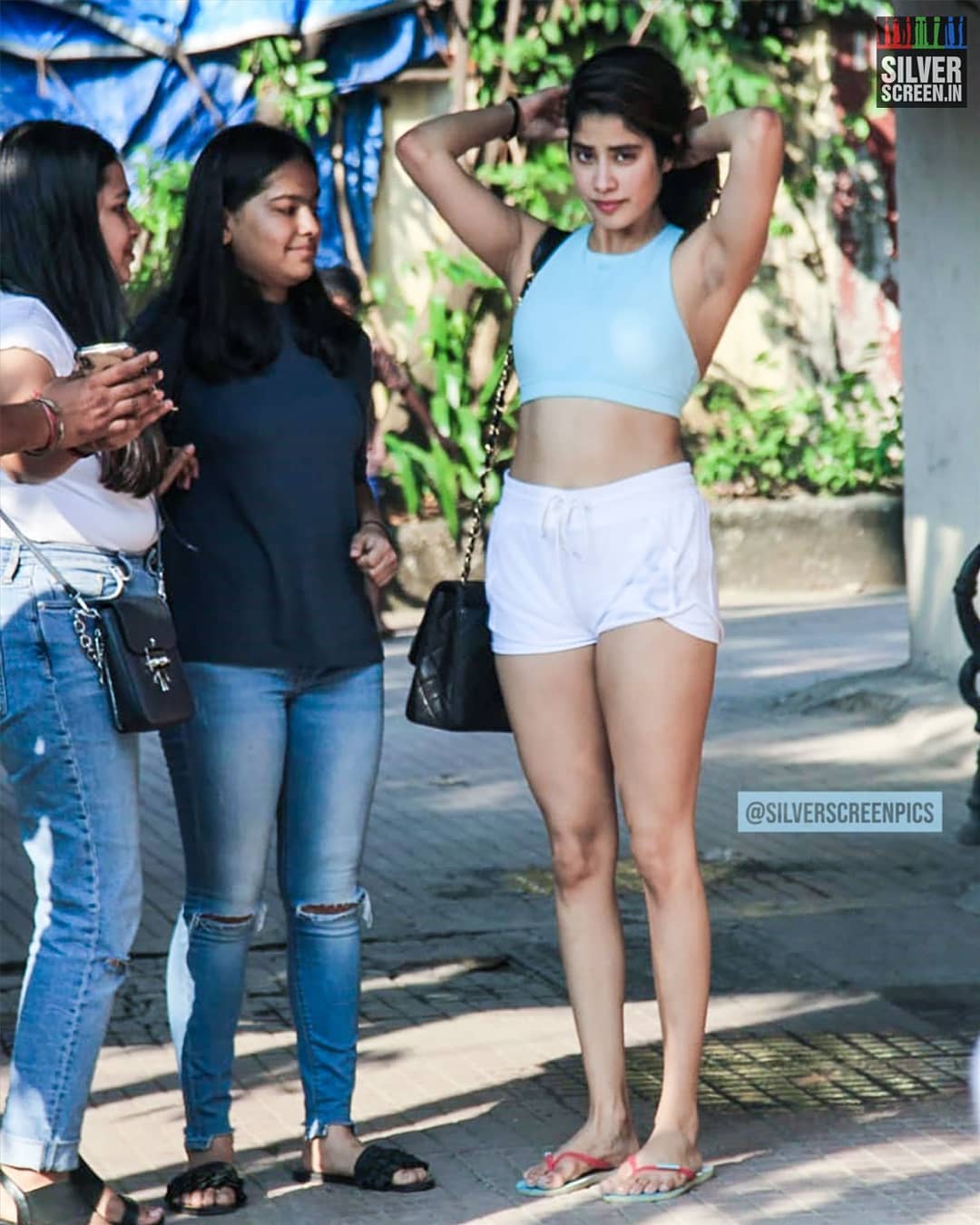 Someone Get her a Razor | Scrolller