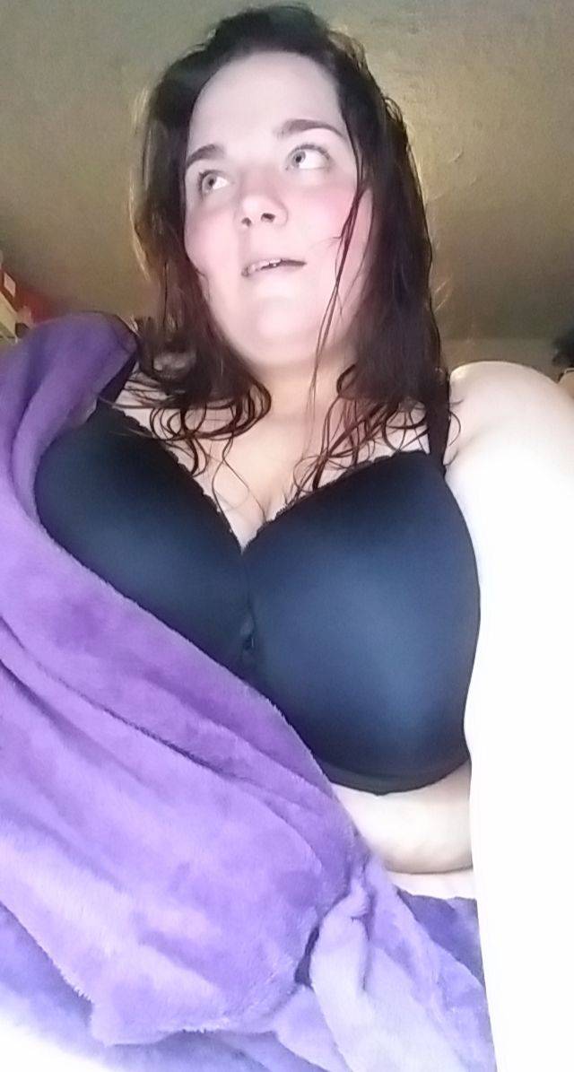 SOMETIMES THE THICKER THE BETTER!! 😋😋😋 | Scrolller