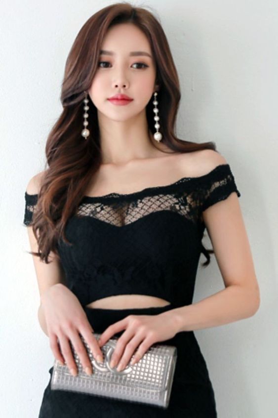 Son Yoon Ju | Scrolller