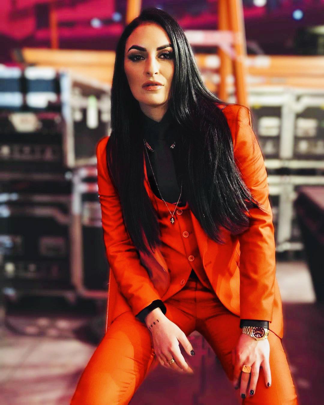 Sonya Deville | Scrolller
