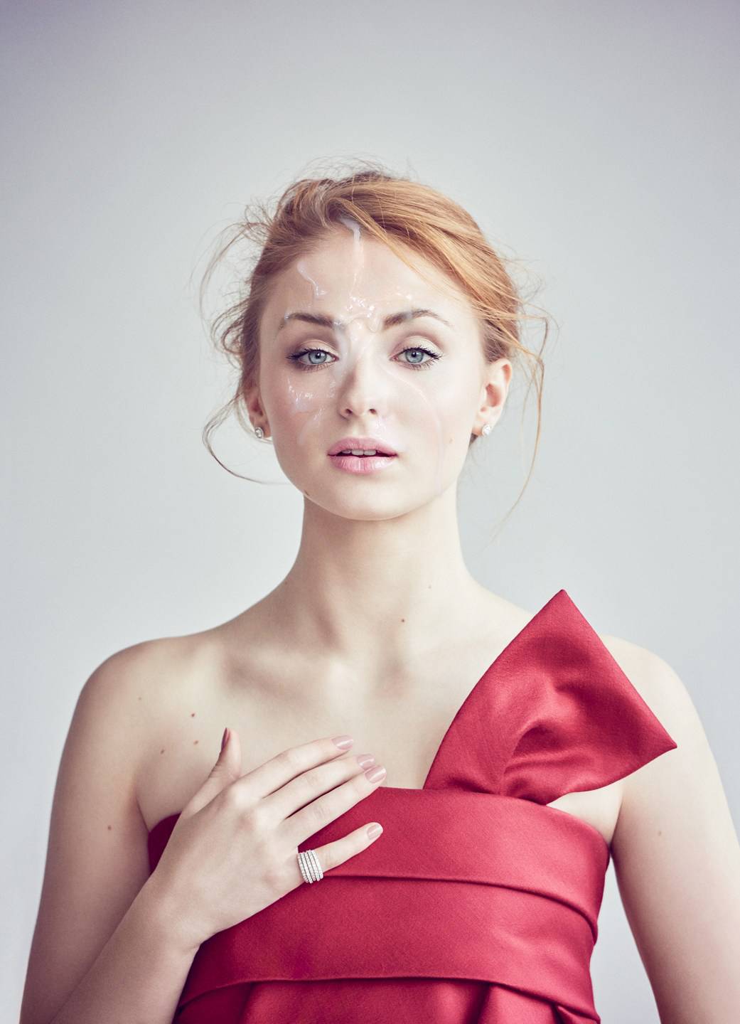 Sophie Turner - Red Dress [OC] | Scrolller