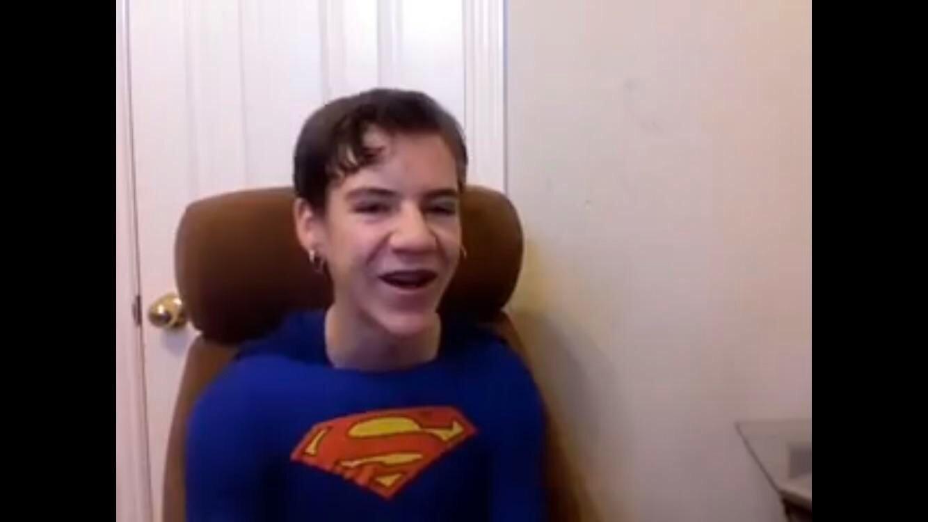 [SoSh]This YouTuber | Scrolller