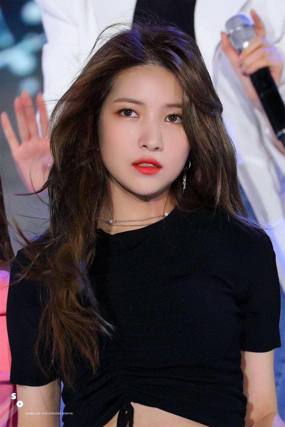 Sowon | Scrolller
