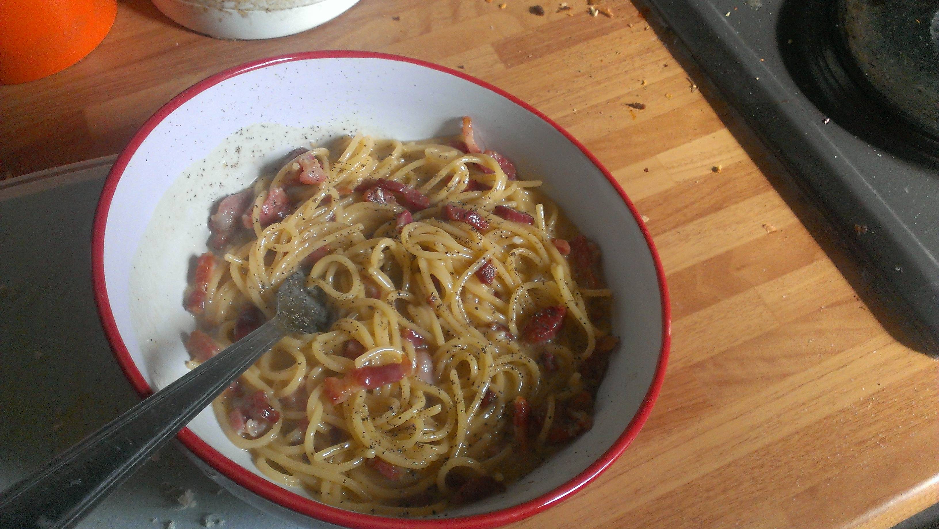 Spaghetti Carbonara | Scrolller