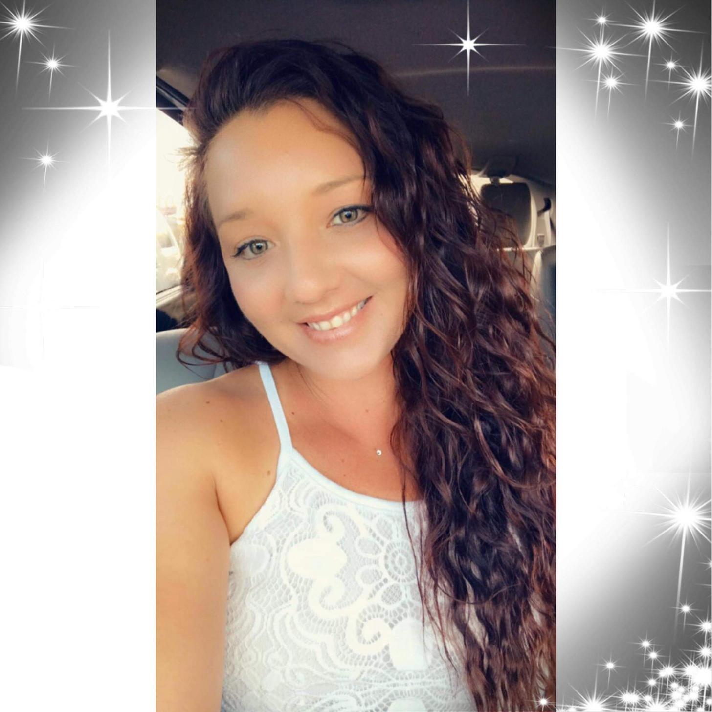 Sparkles (Recent) | Scrolller