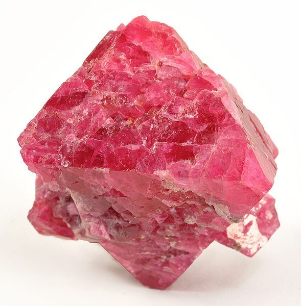 Spinel | Scrolller