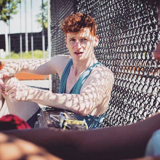 Sporty Ginger | Scrolller