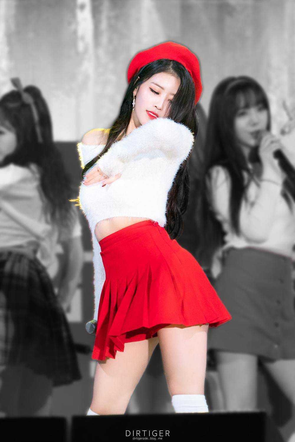 Standout Mijoo | Scrolller