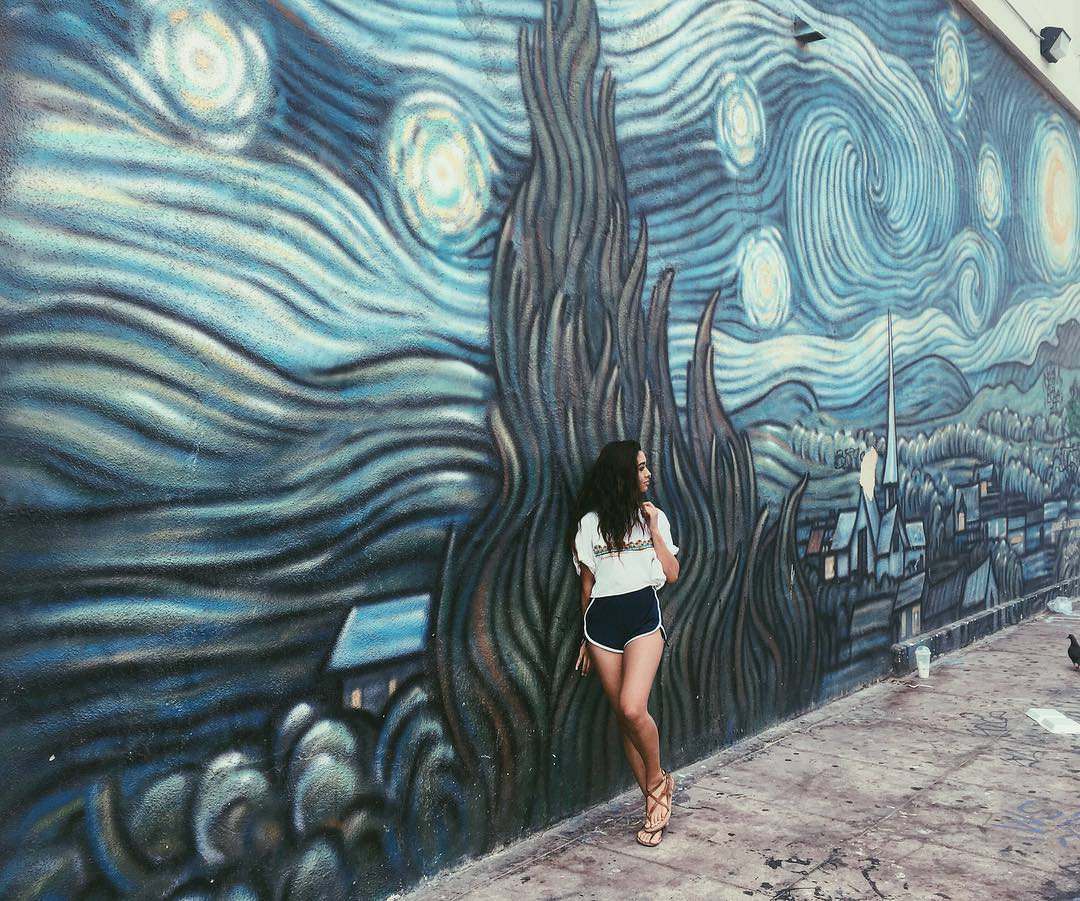 Starry Night | Scrolller