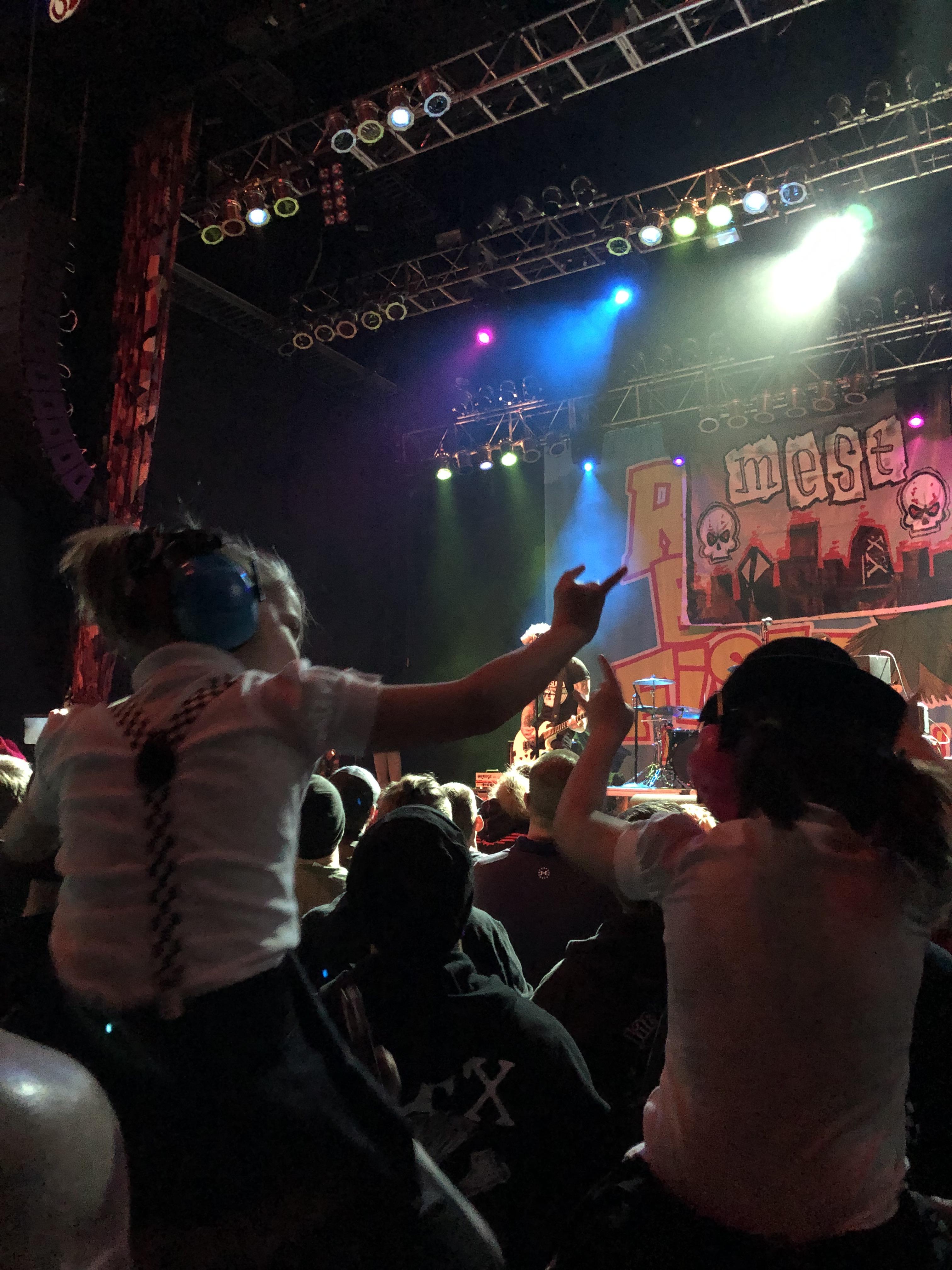 Starting ‘em young | Scrolller